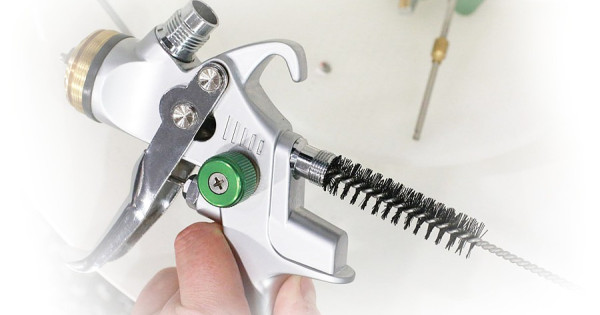 AirCraft Spray Gun Cleaning